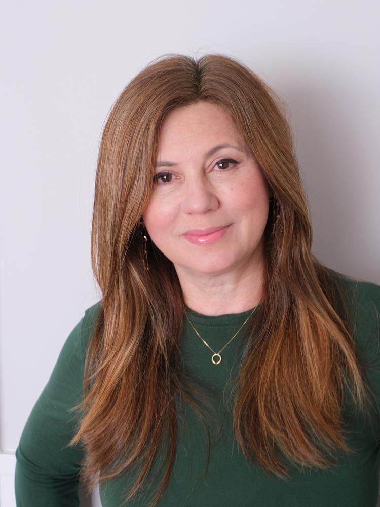 Com abordagem histórica e científica, pesquisadora instiga pensamento ...